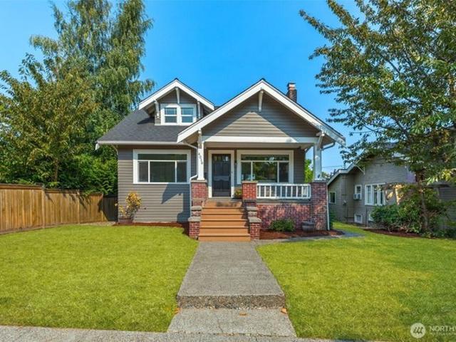 4016 38th Ave SW, Seattle, WA 98126