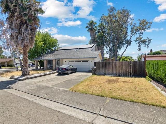 4017 Chatsworth Cir, Stockton, CA 95209