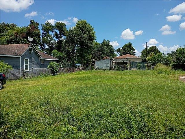 4017 Lelia St, Houston, TX 77026