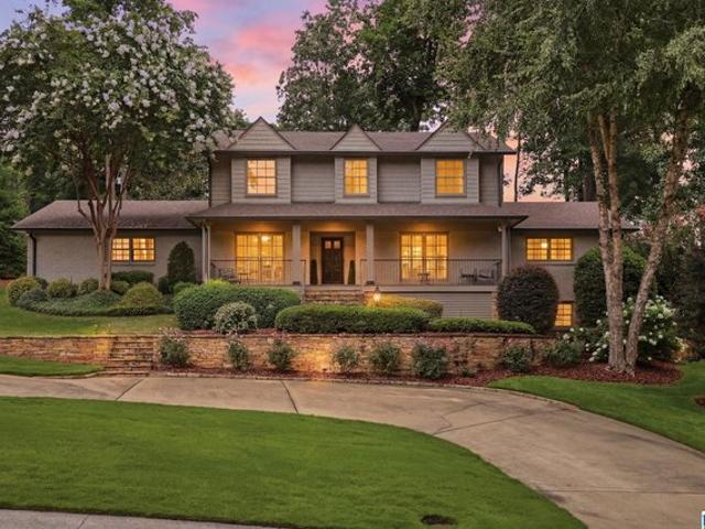 4017 Royal Oak Ct, Mountain Brook, AL 35243