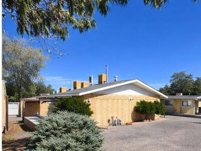 4017 Thaxton Ave SE, Albuquerque, NM 87108