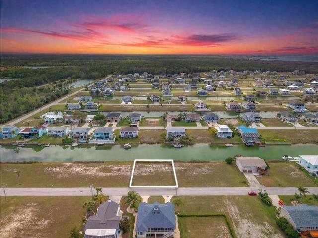 4018 Amberjack Dr, Hernando Beach, FL 34607