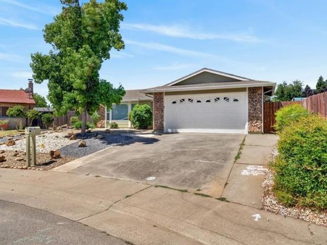 4018 Dion Ct, Sacramento, CA 95826