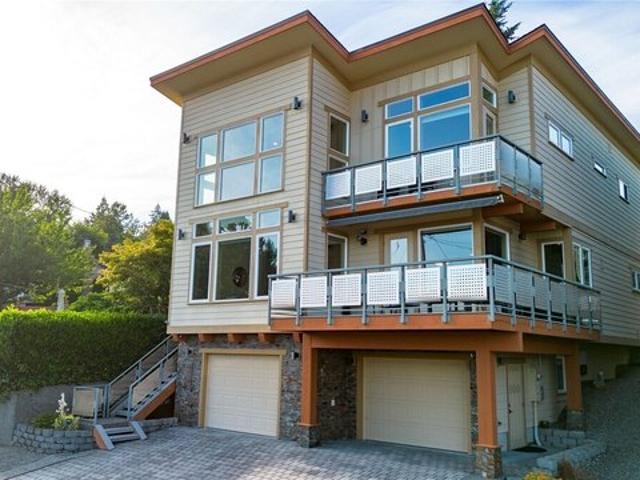 4018 E Maryland St, Bellingham, WA 98226