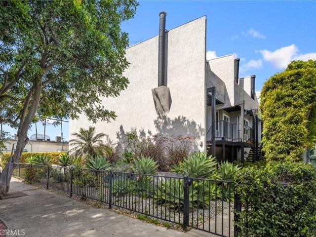 4018 Redwood Ave, Los Angeles, CA 90066