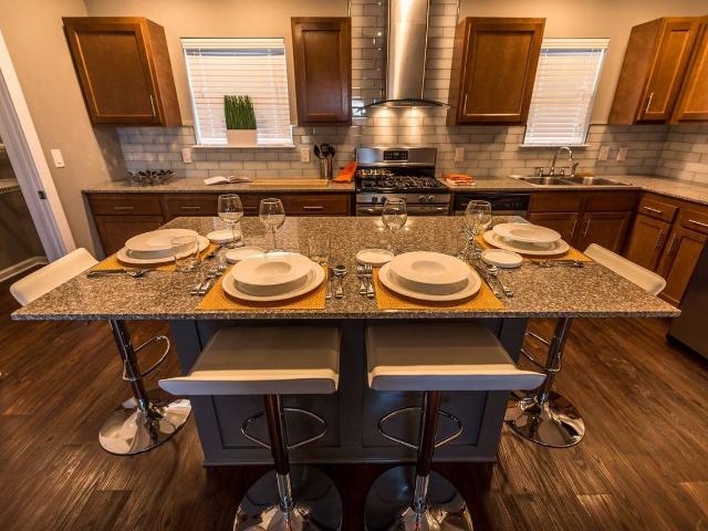 4019 Vance Jackson 2 Bedroom Apartment for Rent at 4019 Vance Jackson Rd, San Antonio, TX 78213