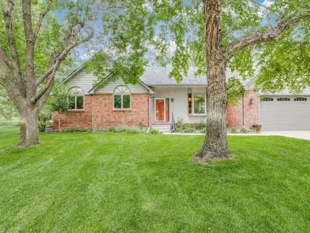 4010 Meadow Ridge Ln, Hutchinson, KS 67502 648172418