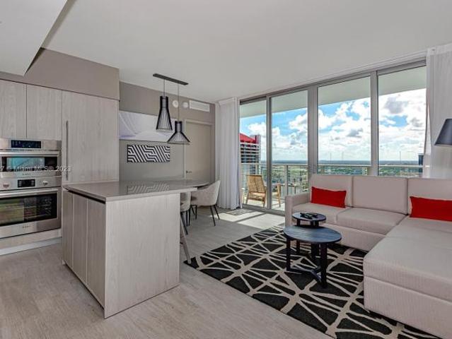 4010 Ocean Dr S #R2404, Hollywood, FL 33019