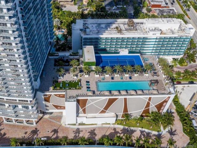 4010 Ocean Dr S #R401, Hollywood, FL 33019