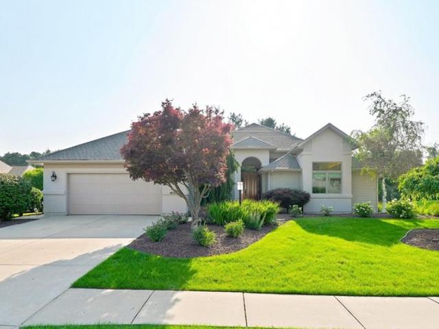 4010 Augusta Ln, Elkhart, IN 46517