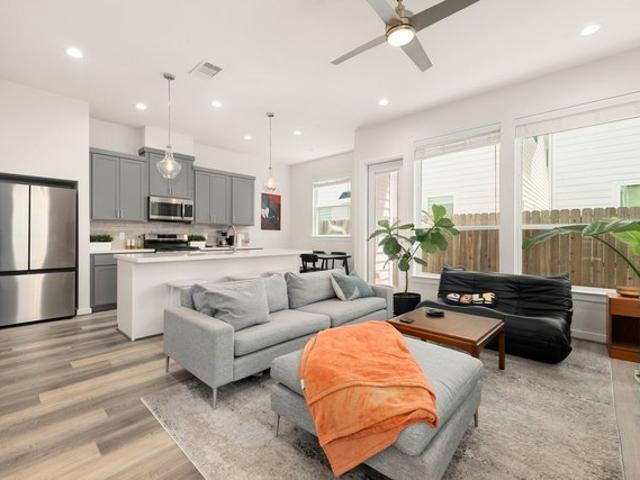 4010 Elser St, Houston, TX 77009