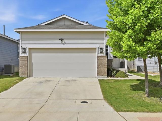 4010 Fallow Xing, Saint Hedwig, TX 78152