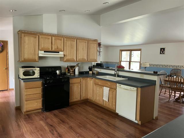 4010 Lake Shore Drive