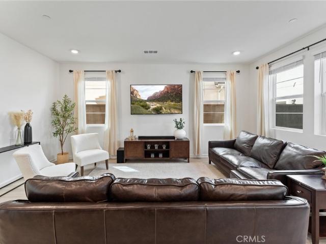 4010 Summer Way, Corona, CA 92883 | MLS #IG26005