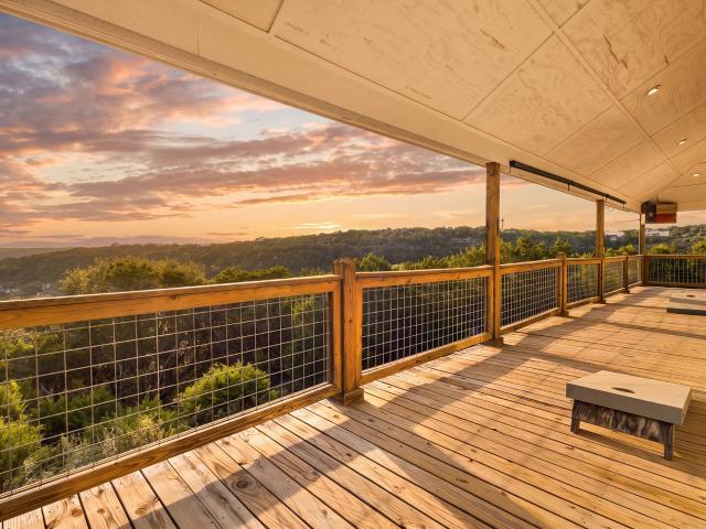 4010 Summit Hurst