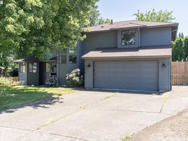 4010 SW 13th Ct, Gresham, OR 97080