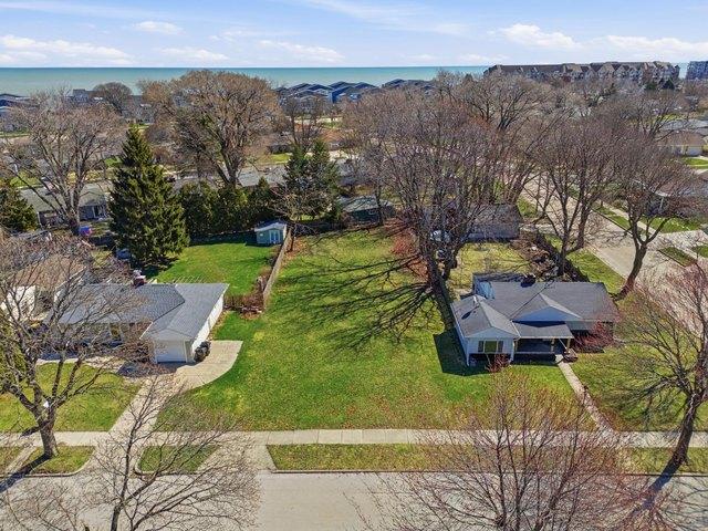 4010 S Kirkwood Ave, Saint Francis, WI 53235