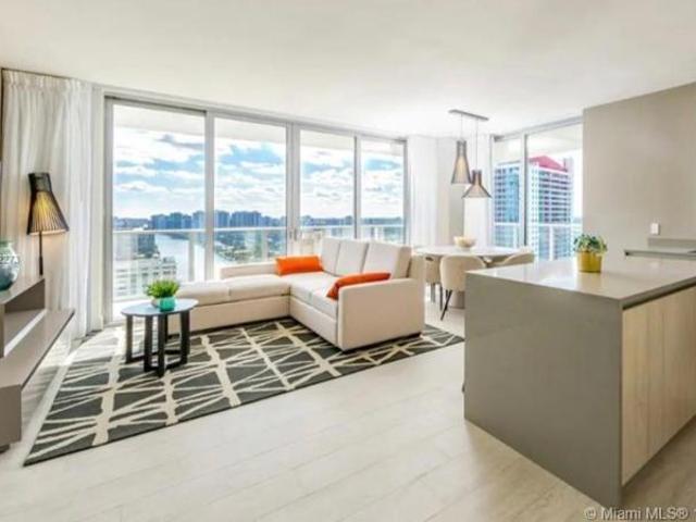 4010 S Ocean #1008 Hollywood, FL 33019