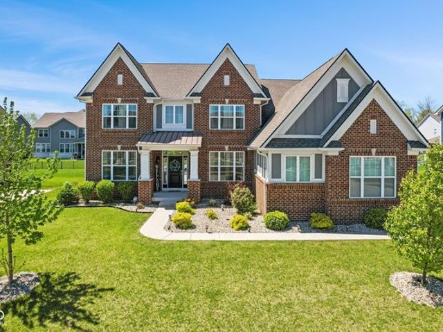 4010 Spylaw Rd, Bargersville, IN 46106