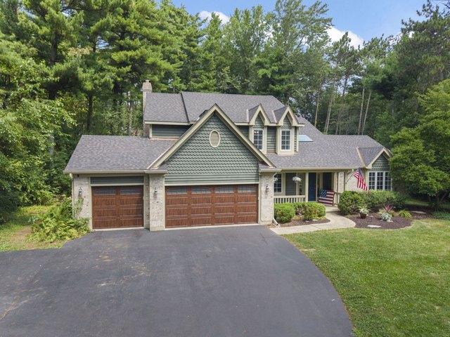 4010 Terry Ave, Crystal Lake, IL 60014