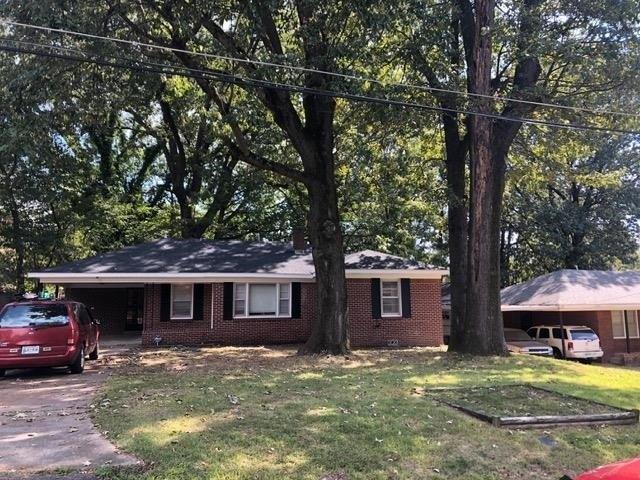 4010 Woodburn Dr, Memphis, TN 38127