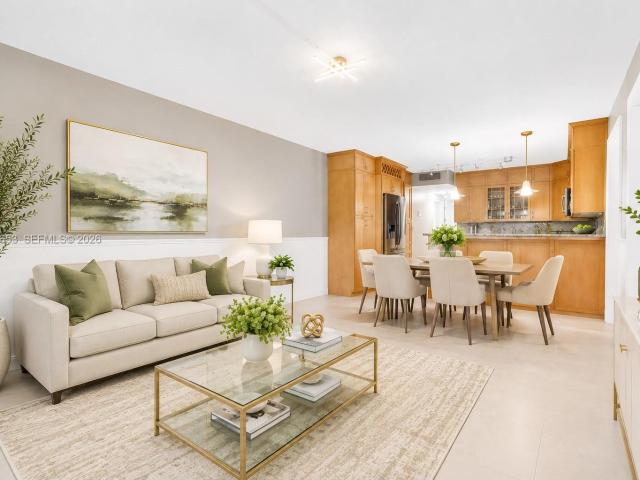 4011 N Meridian Ave # 21, Miami Beach FL 33140 #21 Miami Beach