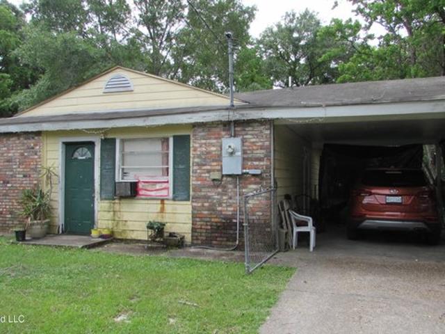 4011 Nassau St, Gulfport, MS 39501