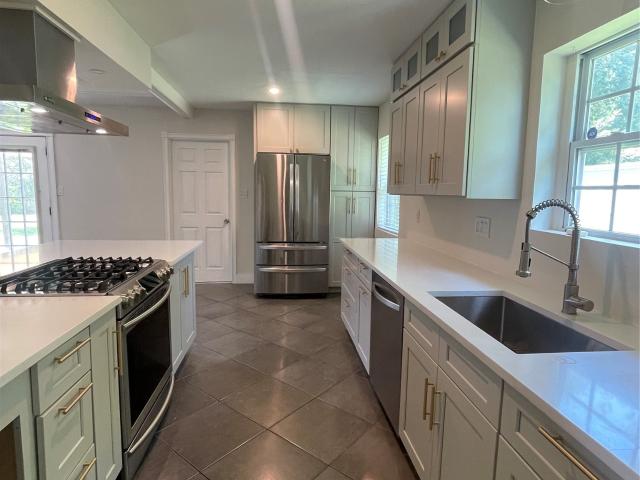 4011 Ebbtide Dr, Houston, TX 77045 | MLS #62771