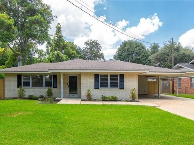 4011 Leon Dr, Alexandria, LA 71303