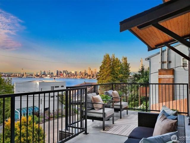 4011 SW Massachusetts St, Seattle, WA 98116