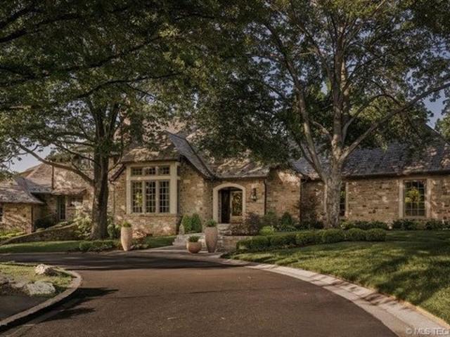 4011 S Yorktown Pl, Tulsa, OK 74105