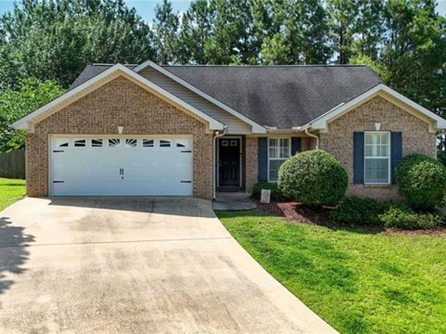 4011 Savanah St, Northport, AL 35473