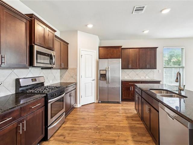 40128 Cypress View Road