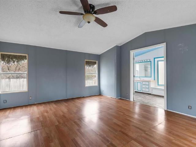 4012 Nebraska Trail