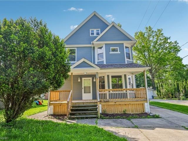 4012 Bluestone Rd, Cleveland, OH 44121