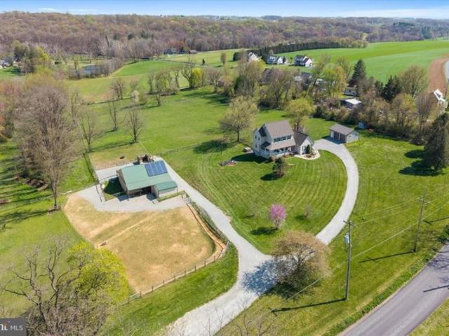 4012 Homeville Rd, Cochranville, PA 19330