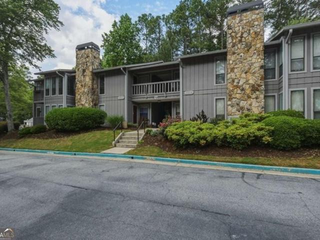 4012 Woodridge Way, Tucker, GA 30084