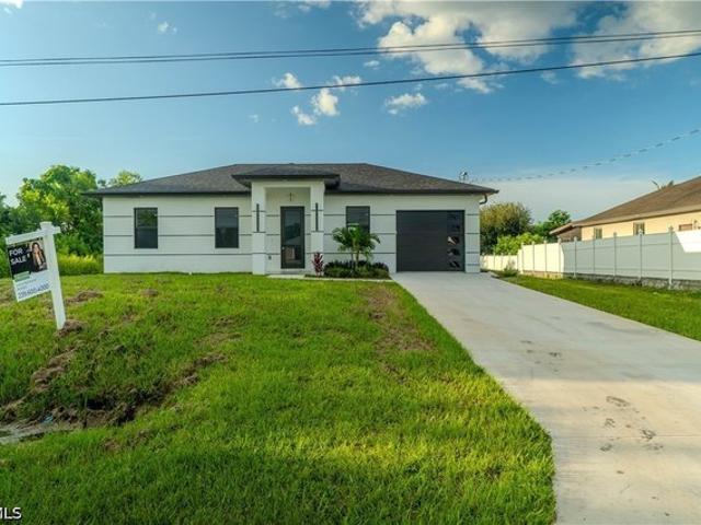 4012 11th St W, Lehigh Acres, FL 33971