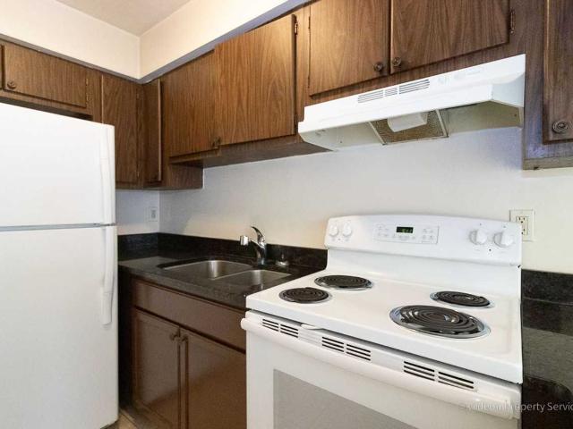 4013 NW 12th Ter 1 2 Bedroom Apartment for Rent at 4013 Nw 12th Ter, Gainesville, FL 32609