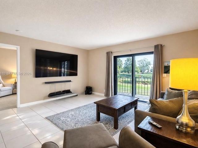 4013 N Ocean Dr Apt 108, Lauderdale By The Sea, FL 33308