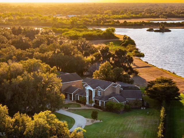 4013 Oak Haven Dr, LaBelle, FL 33935 | MLS #2026005