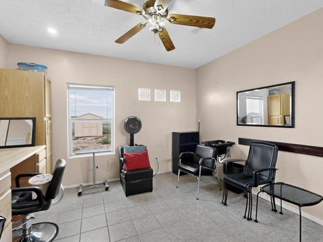 4013 Huron Dr NE, Rio Rancho, NM 87144