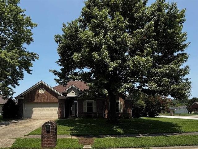 4013 Pinta Dr, Owensboro, KY 42301