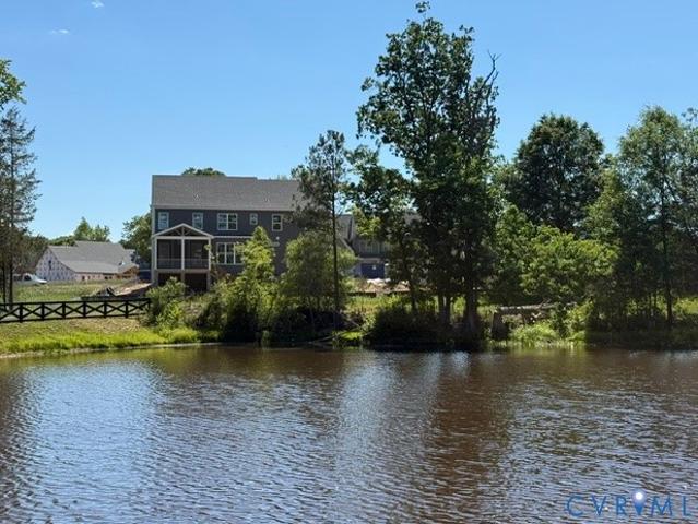 4013 Robins Ridge Drive