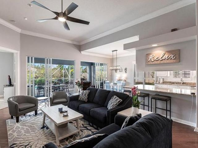 4013 Trinidad Way, Naples, FL 34119