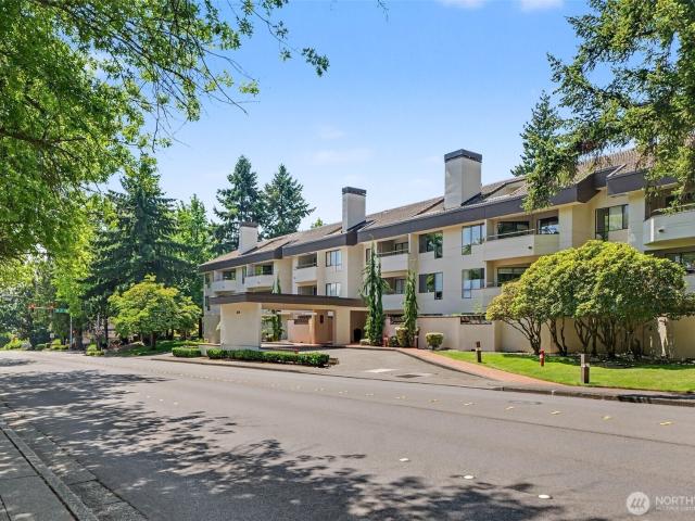 401 100th Ave NE # 314