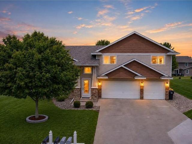 401 10th St SE, Freeport, MN 56331