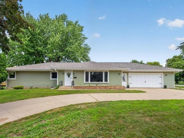 401 20th St SW, Rochester, MN 55902