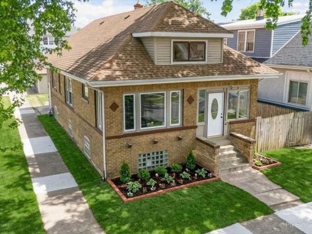 401 23rd Ave, Bellwood, IL 60104