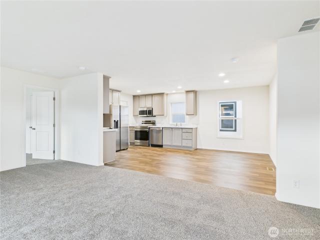 401 2nd Street SW